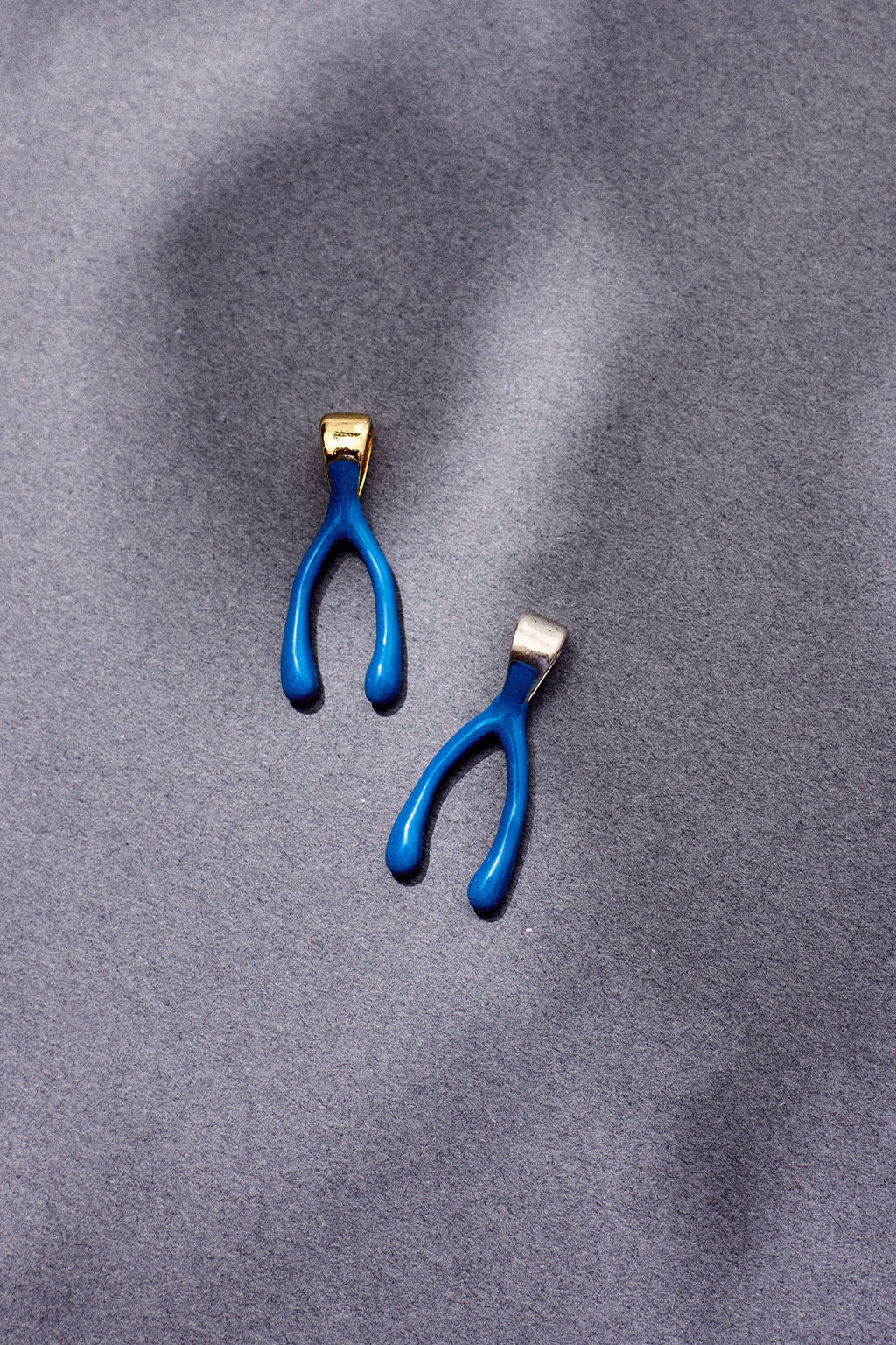 Give a Cuff Lucky Break Wishbone Charm – Air & Anchor